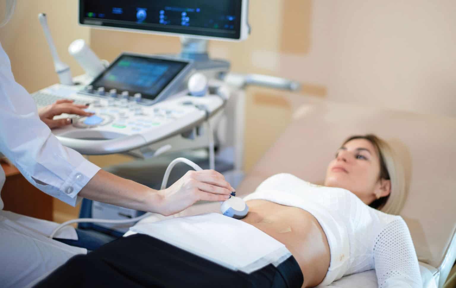 Blinddarmentzündung Ursachen, Symptome, Diagnostik & mehr
