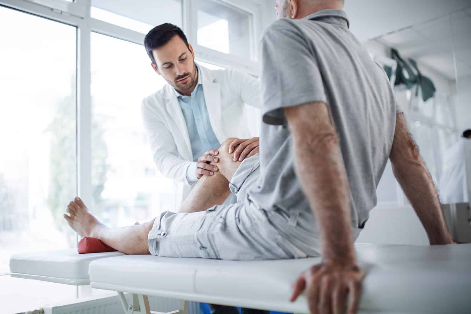 Rheuma Ursachen, Diagnose, Therapie, Prävention, Symptome