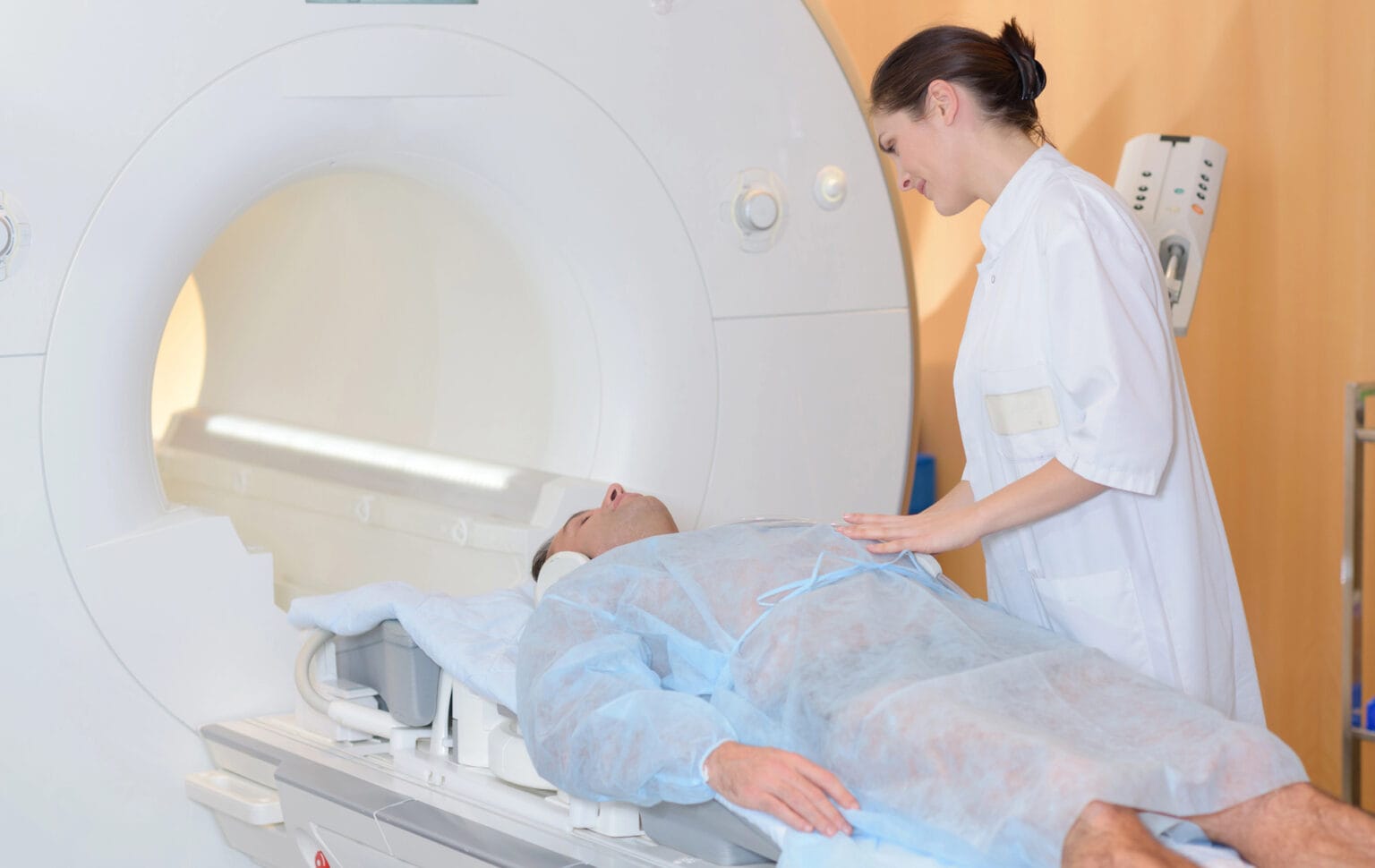 Implantation von Herzschrittmachern mit PET-CT & Kardio-MRT